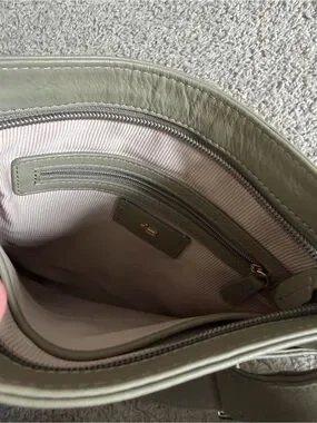 RADLEY LONDON | Bags | Radley London Leather Crossbody Bag | Poshmark
